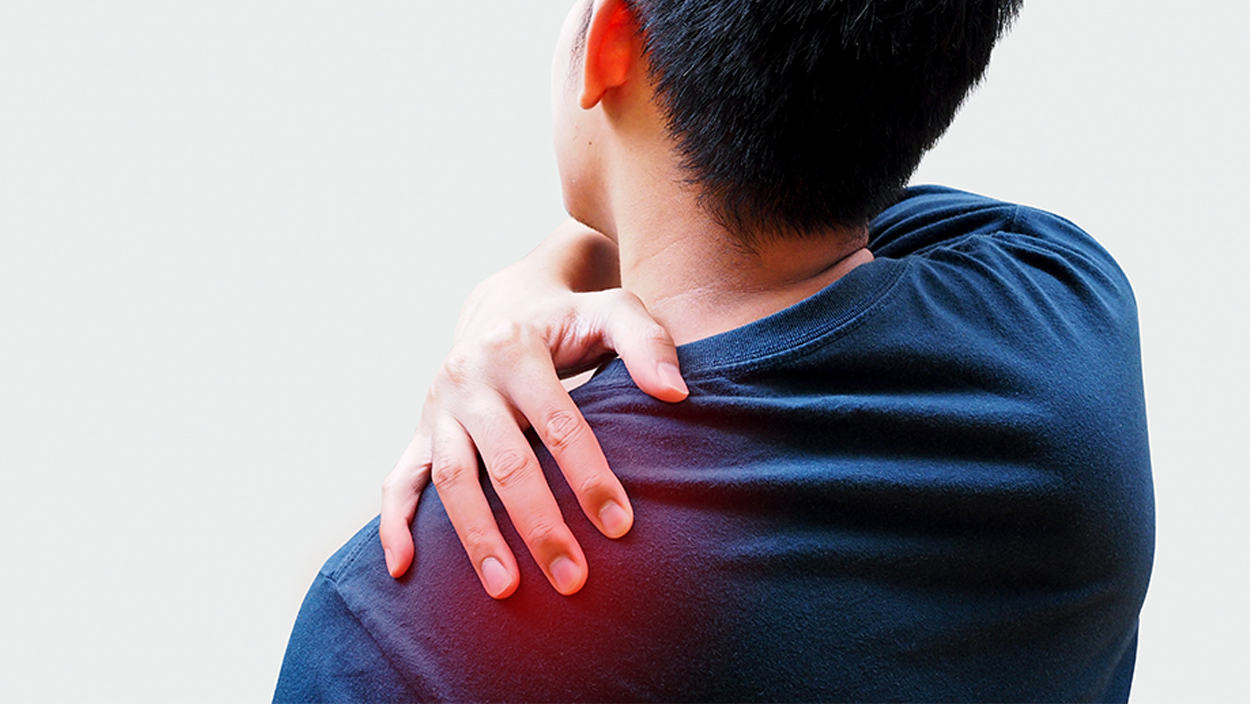 Great Stretch for Stiff or Frozen Shoulder - RXR Rehab Physical Therapy
